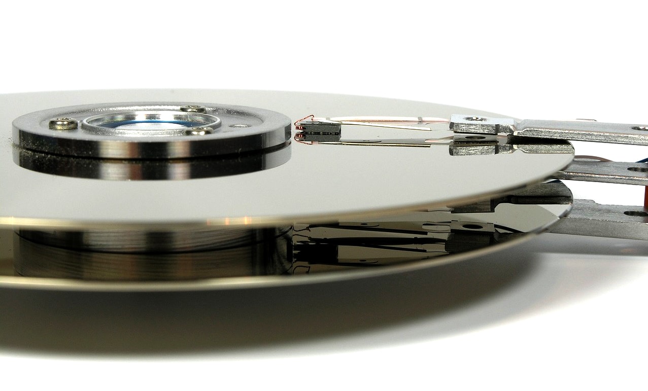 Top 4 Best 6TB HDD (Hard Disk Drive) Till August 2018 | DESKDECODE.COM