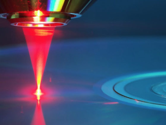 What’s CD, DVD & Blu-Ray And How It Works? | DESKDECODE.COM