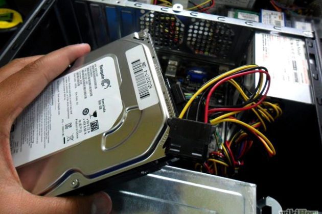 Replace or Install Hard Disk Drive (HDD) in Desktop or Laptop ...